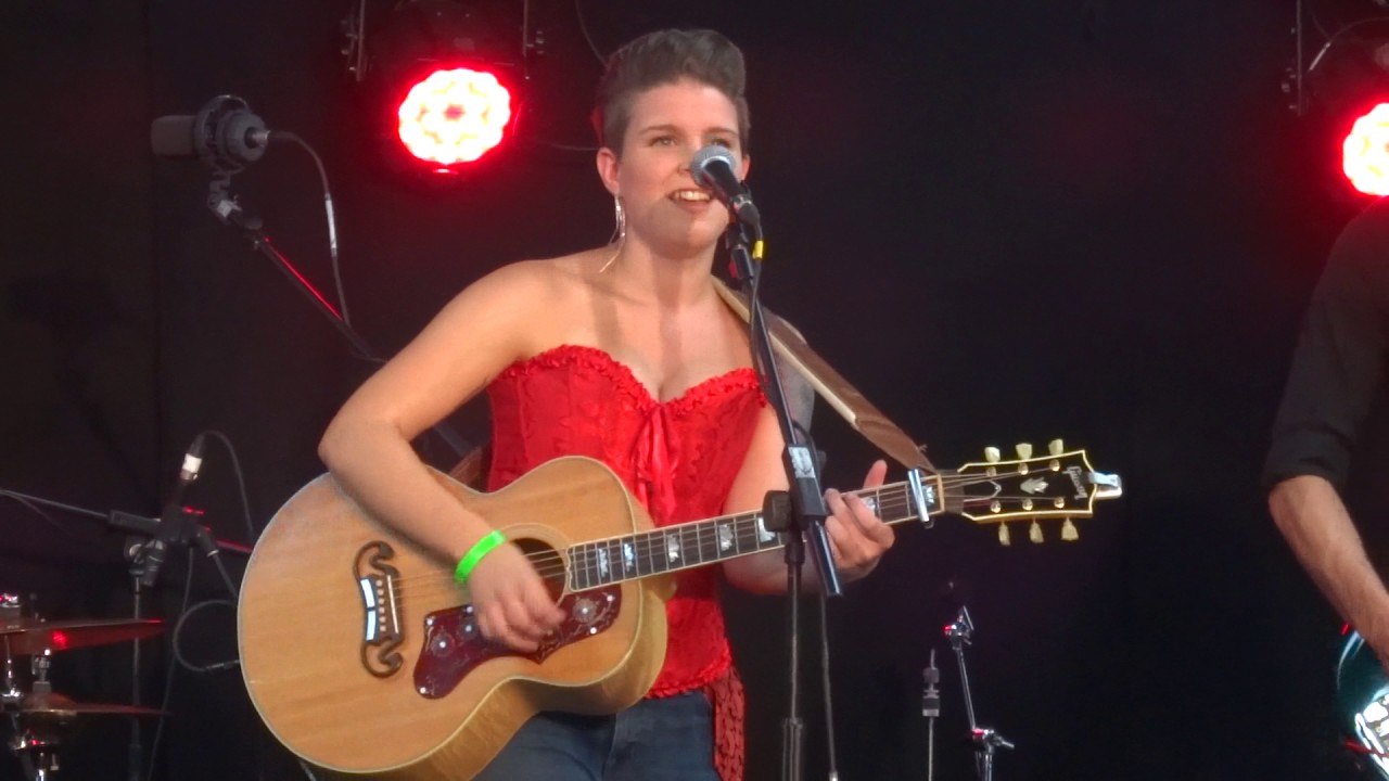 Amy Westney - "Country Music" (FSA Fest 2017) - YouTube