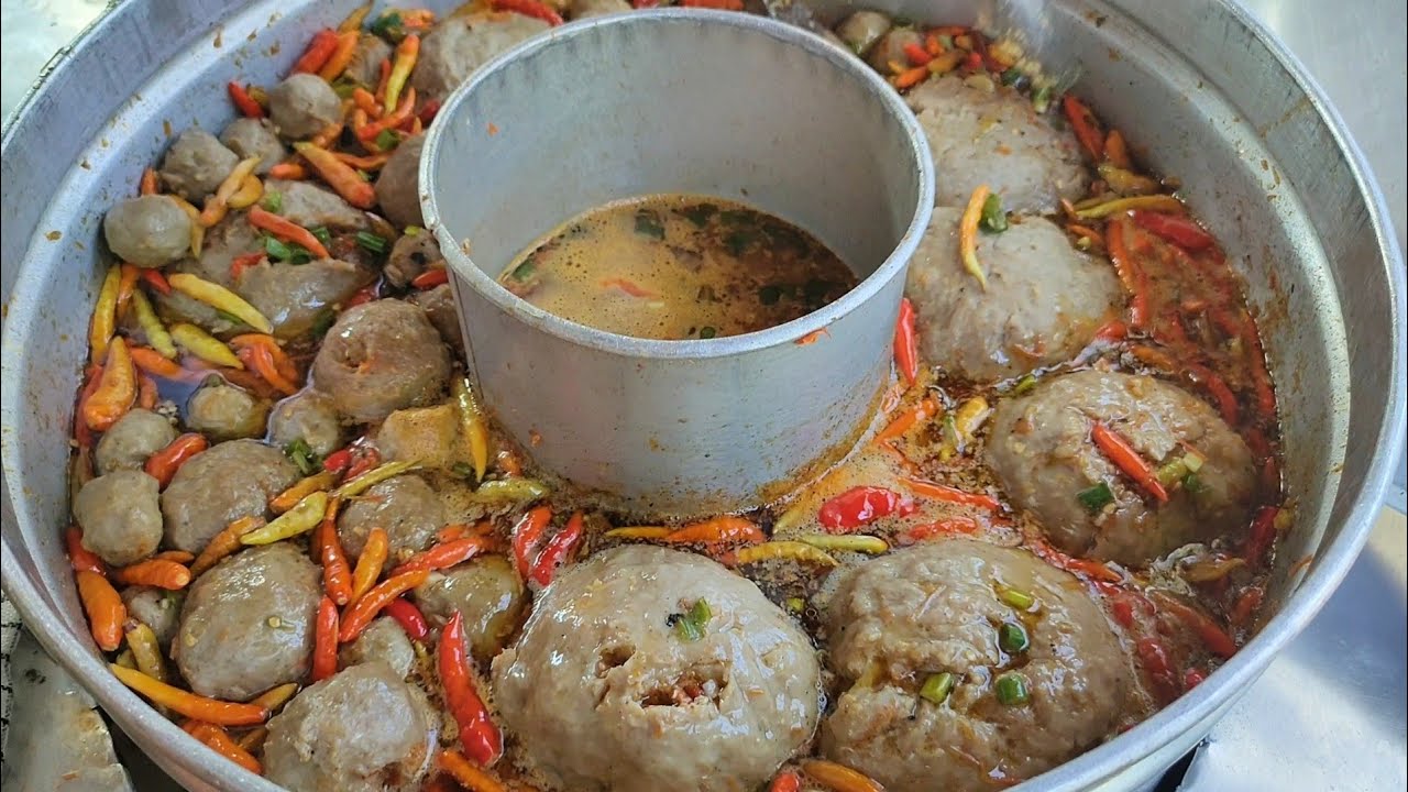 Bakso Mr Jhon dan aneka jajanan khas Balikpapan untuk buka puasa ...