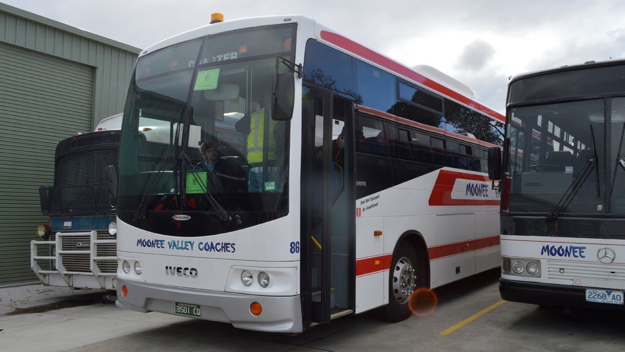 Moonee Valley Coaches #86 Iveco Delta (Volgren 'SC222') - YouTube