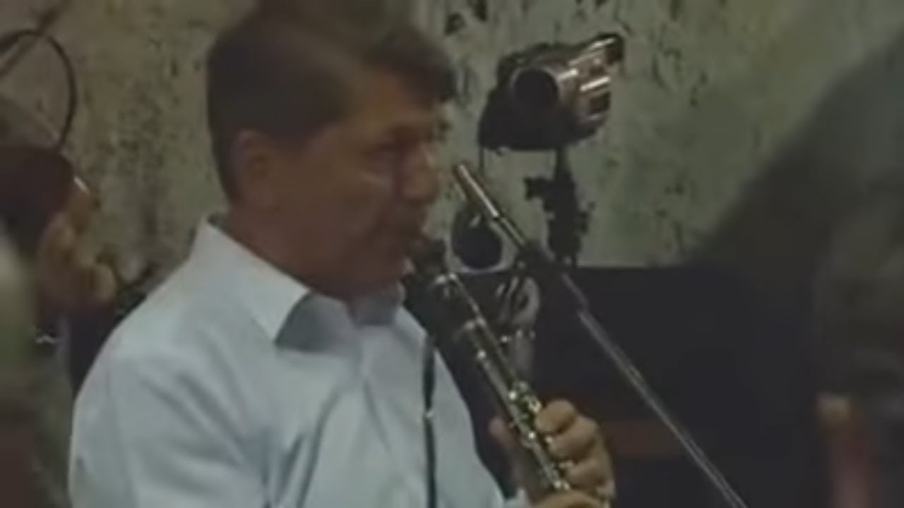 Δροσοπηγή (Κάντσικο) Νίκος Φιλιππίδης - YouTube