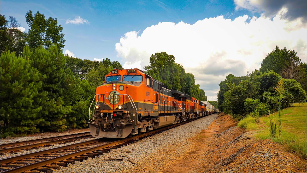 BNSF H1 leads 283😱!! & More Amazing Action and Friendly Crews!! - YouTube