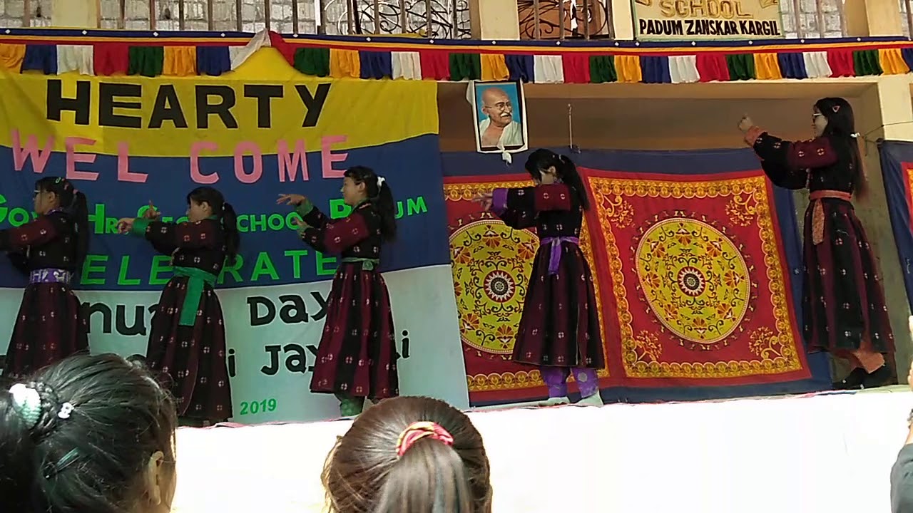 Ladakh Zanskar girls songs - YouTube