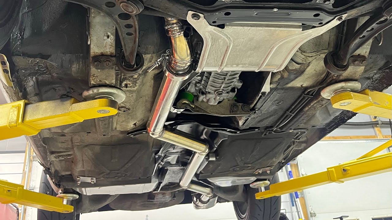 Fabricating a BMW E30 M20 Turbo custom exhaust (with external waste ...