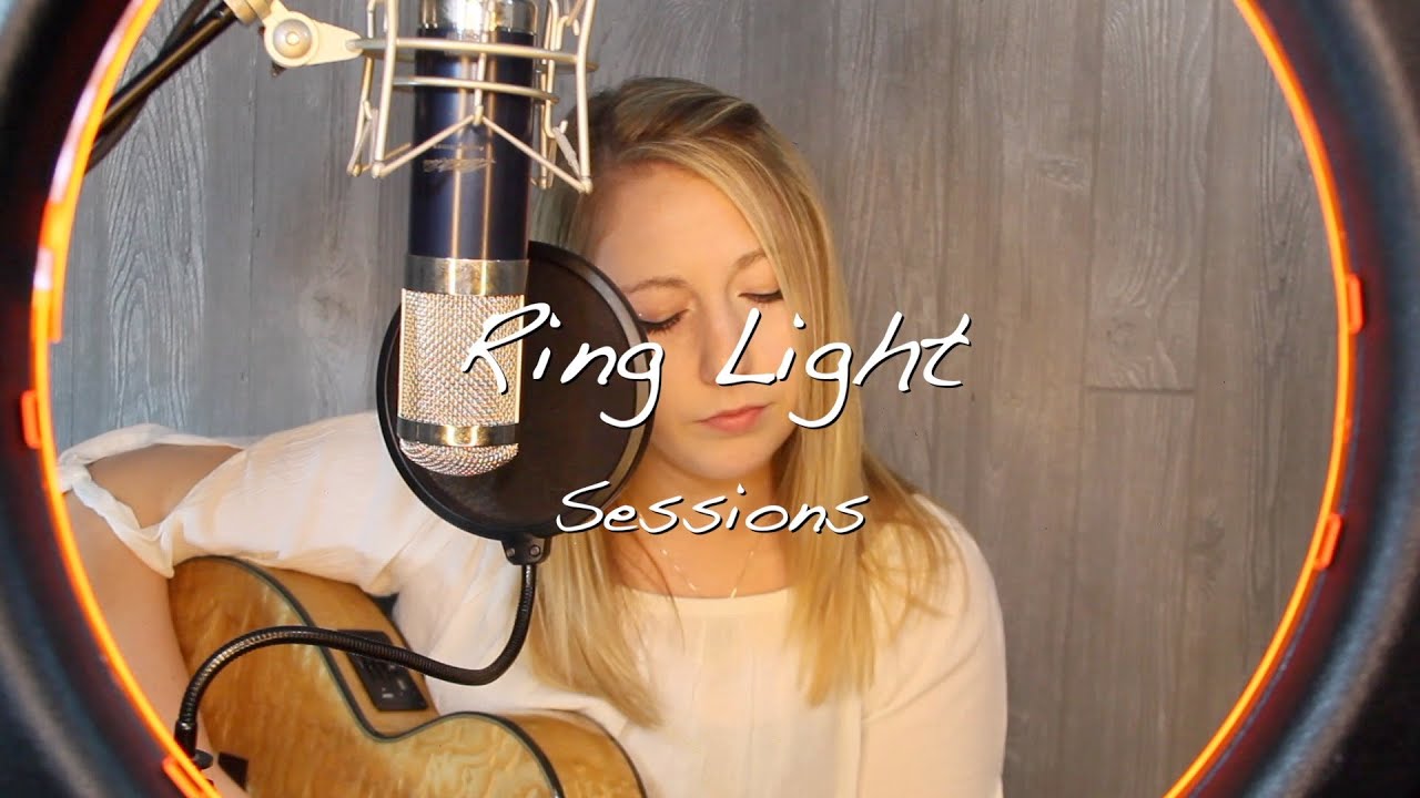 Ring Light Sessions - Andii Styron (Figures- Jesse Reyez cover) - YouTube
