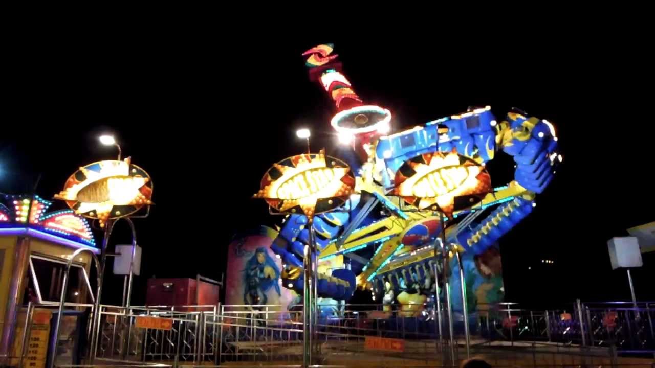 PEGASUS ride - SPACE STAR giostra. inversion ride ITALY - YouTube
