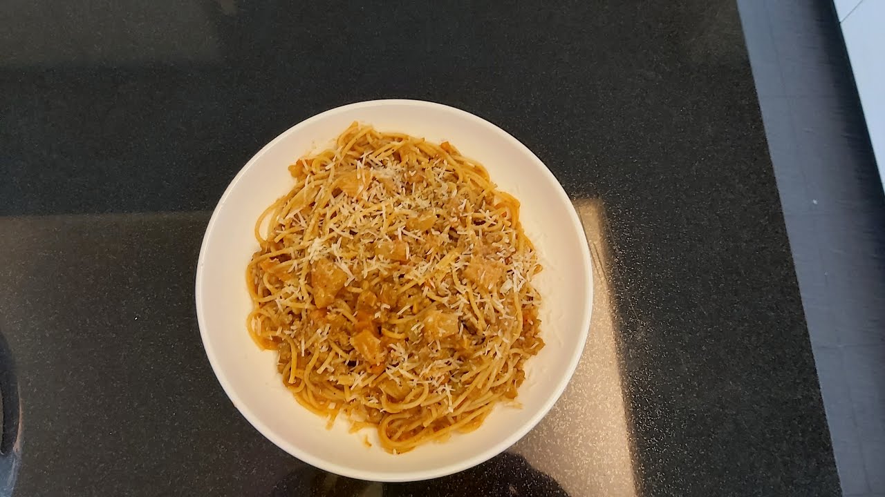 My own recipe Sphagetti with Pineapple super yummy - YouTube