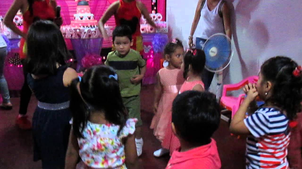 Los Niños Bailando En El Cumpleaños De Mariajose Youtube