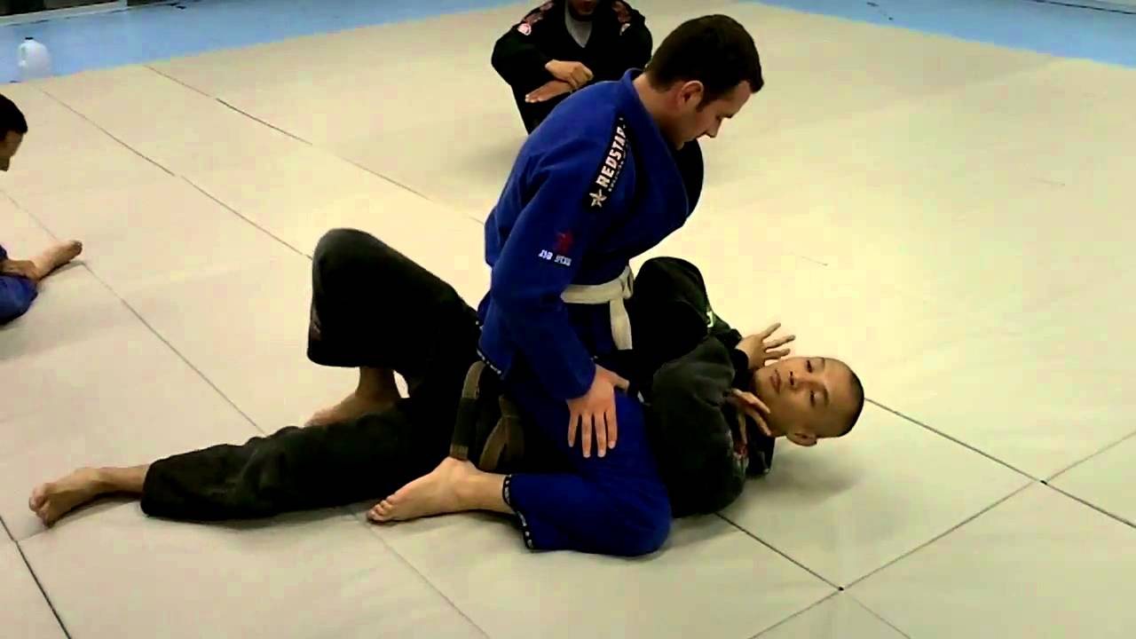 BJJ Breakdown: How to Stay Safe in Bottom Mount - YouTube