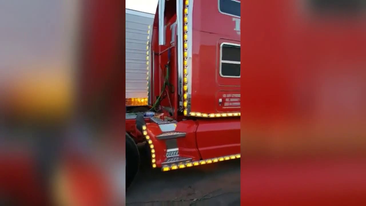 TRF KENWORTH T660 STUDIO SLEEPER.🚛🇲🇽 - YouTube