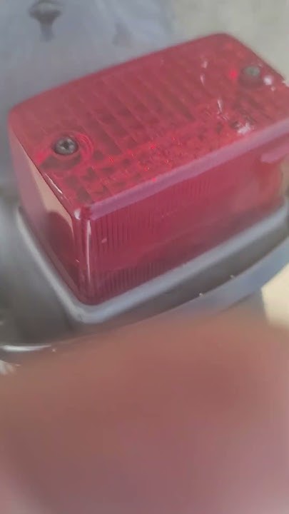 Honda JAZZ AC09 - YouTube