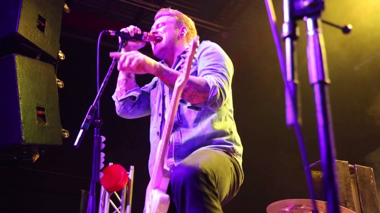 Carson Allen "Feel" Live - YouTube