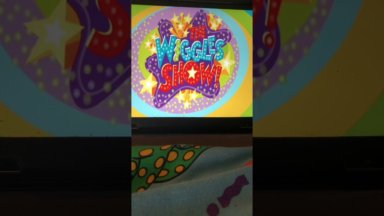 The wiggles show English country garden the wiggles show 2007 - YouTube