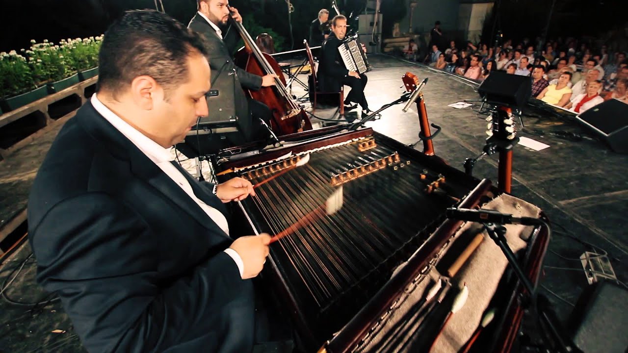 Budapest Bár - Zemer atik, Dancing with the Rabbi - YouTube