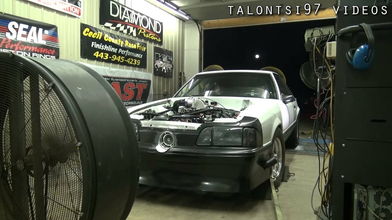 88mm Turbo Mustang lays down 970whp Dyno Wars - YouTube