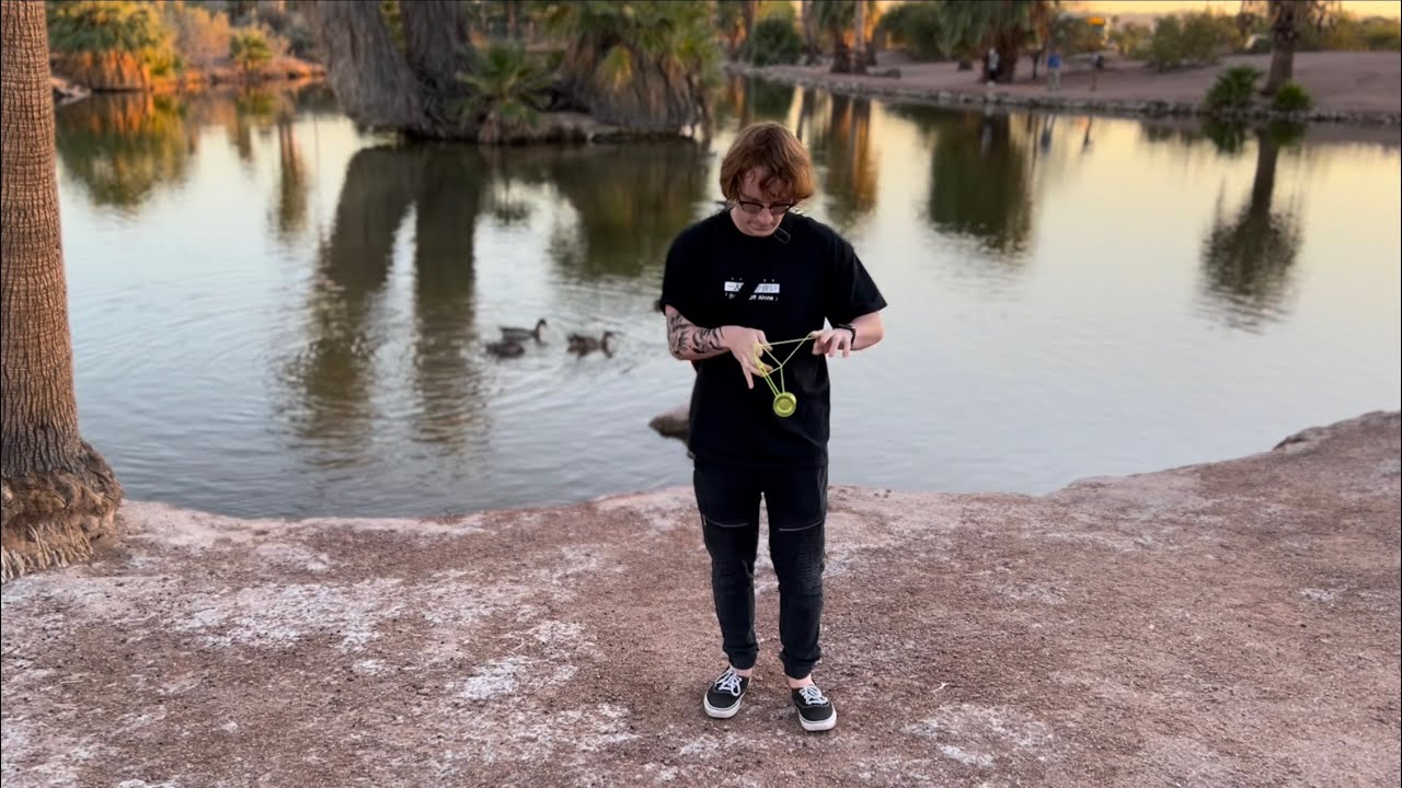 Yo-yo and ducks in the background - YouTube