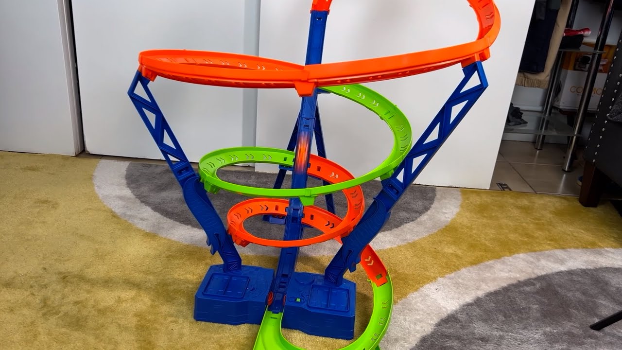 Hot Wheels Track Set with Motorized Booster Review - Hot Wheels ...