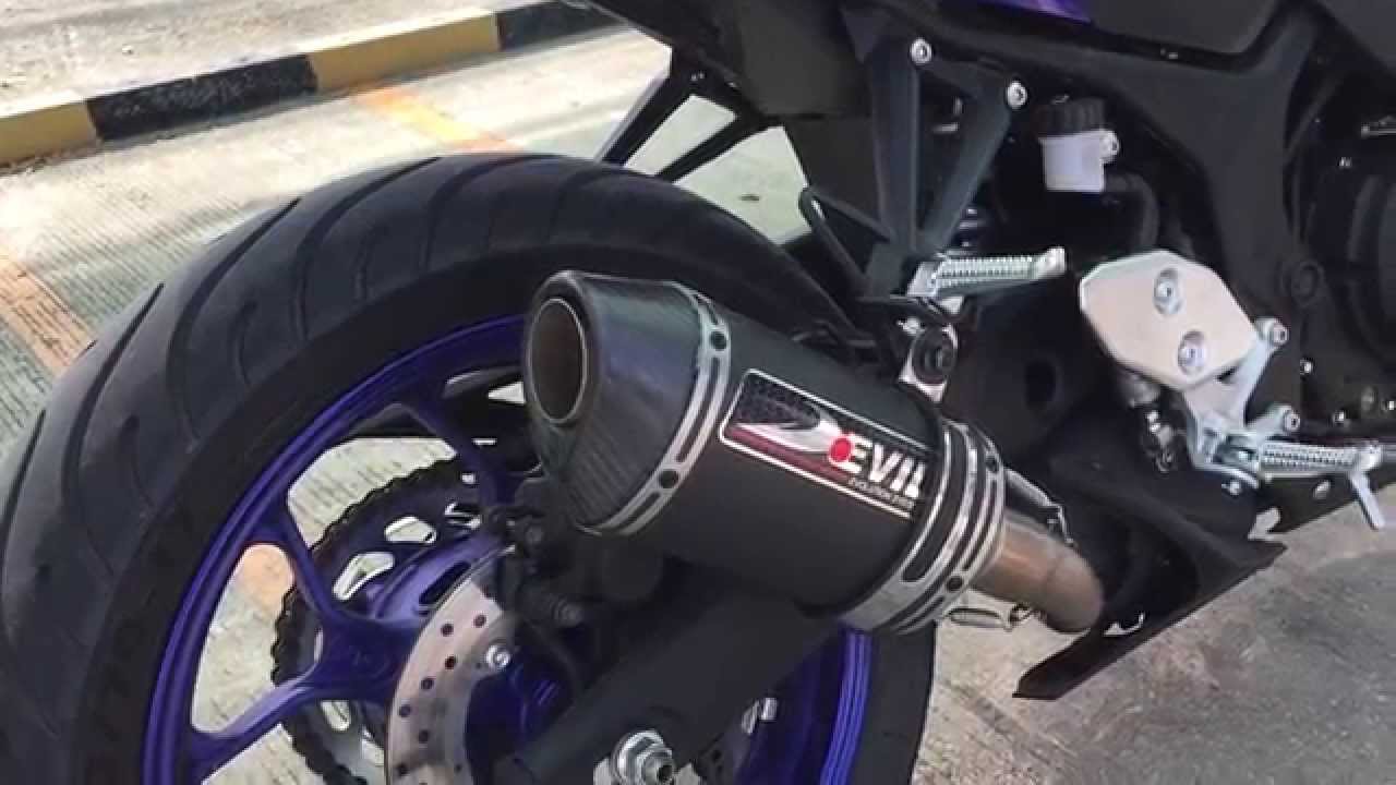 Devil Evolution Prototype Slip On "D4C" For Yamaha R3 - YouTube