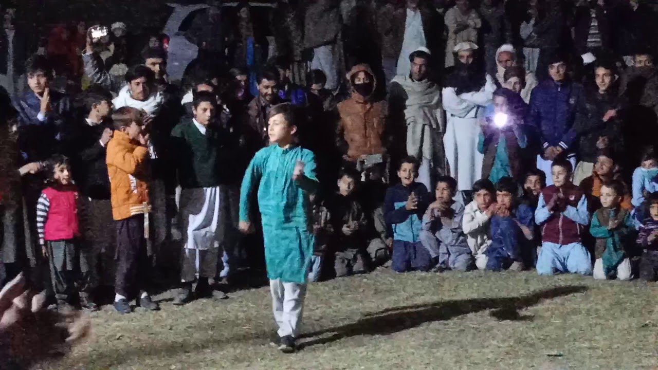 Beautiful Chitrali Dance by a child - YouTube