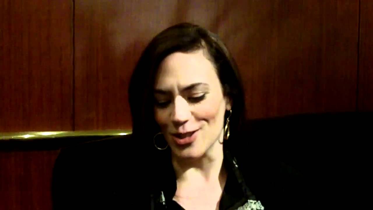 Maggie Siff Mad Men