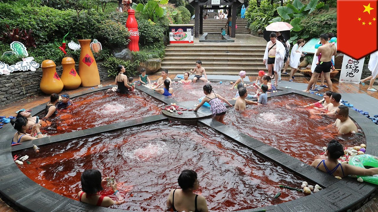Hot pot style hot spring opens up for tourists in China - TomoNews ...