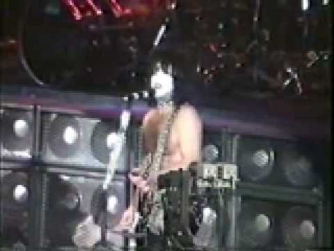 Kiss-1998 Chicago-Firehouse - YouTube