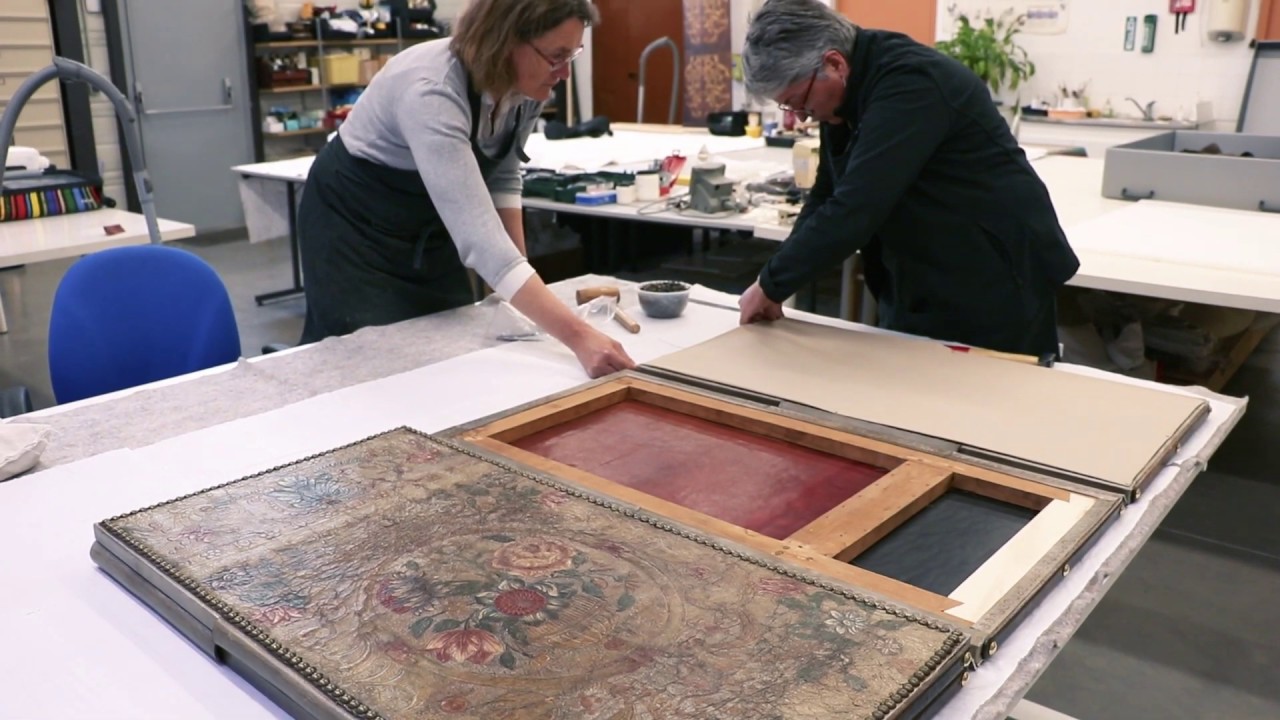 2CRC : Centre de Conservation et de Restauration du Cuir - YouTube