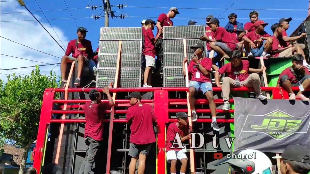 PARADE KEPULANGAN BATTLE SOUND SYSTEM SUMBERSEWU 2023 - YouTube