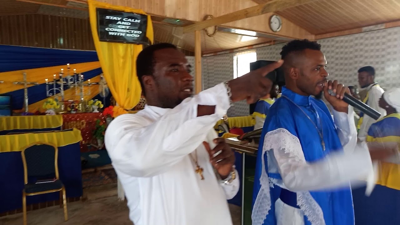 Prophet Oluwaseyi Ayetigbo spiritual moment - YouTube