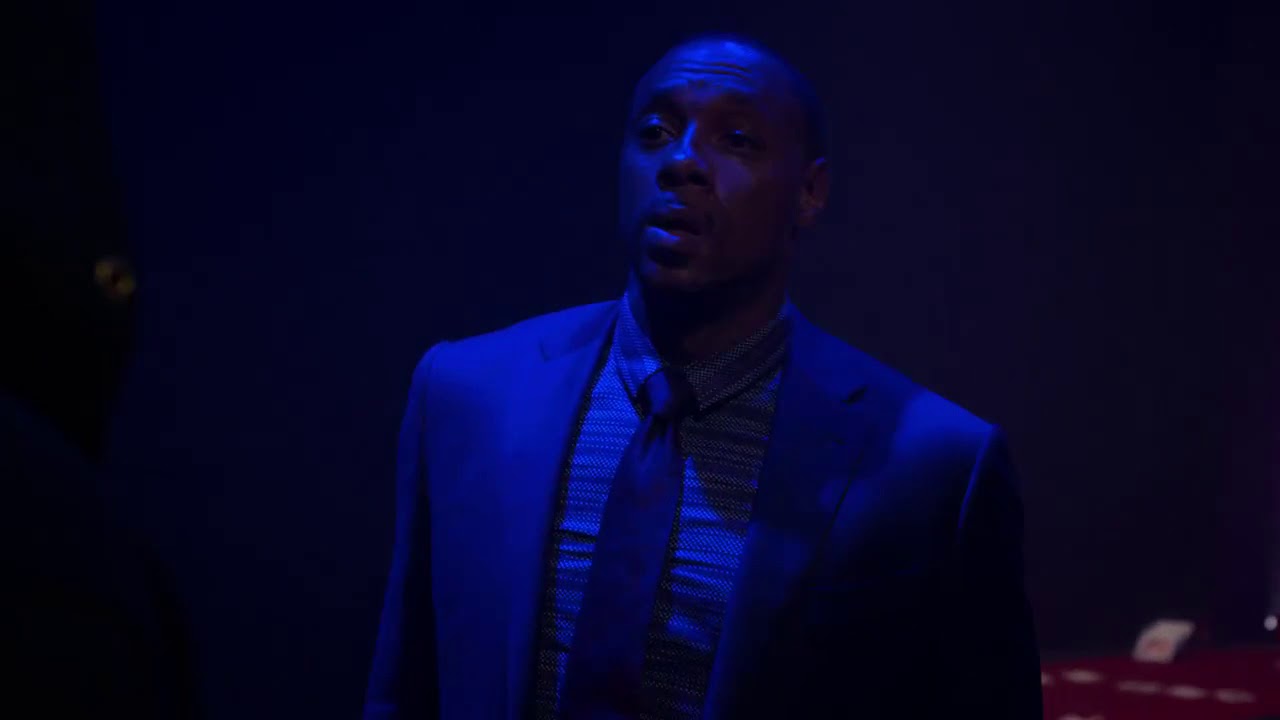 Marvels Luke Cage S02E02 shot by gun - YouTube