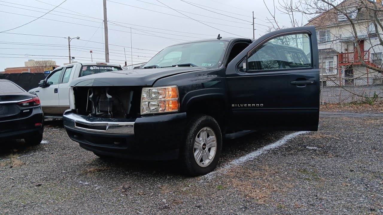2010 Chevy Silverado 1500 Chime - YouTube