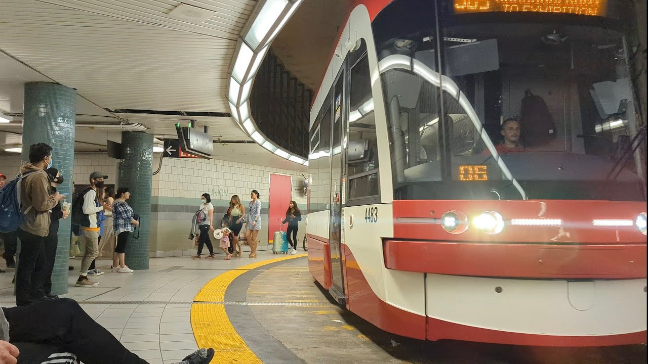 TTC Union Subway Station Tour - YouTube