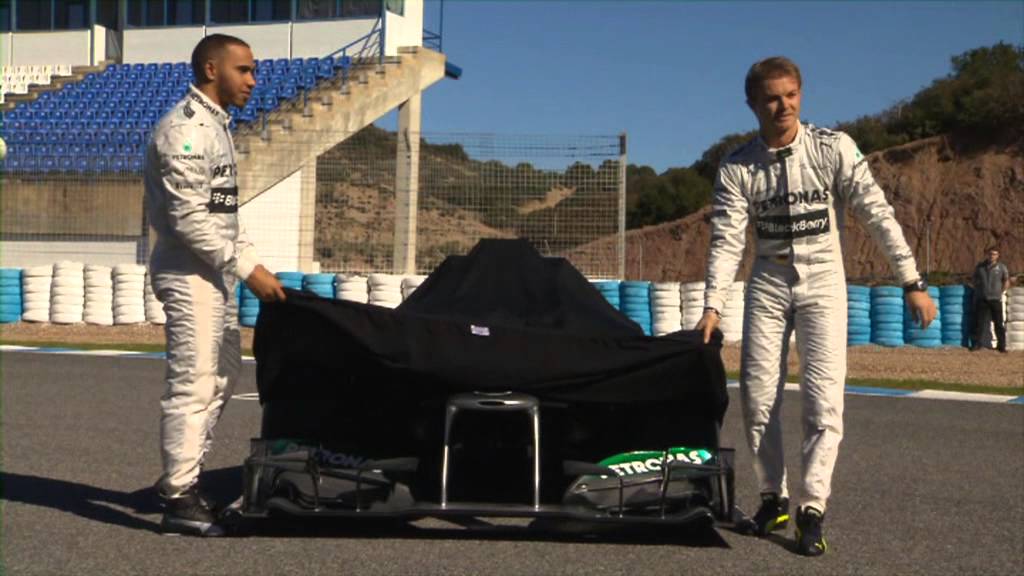 F1 W04 launch - Highlights - YouTube