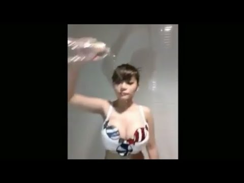 Viral Hot Parah Dj Dinar Buka Baju!!