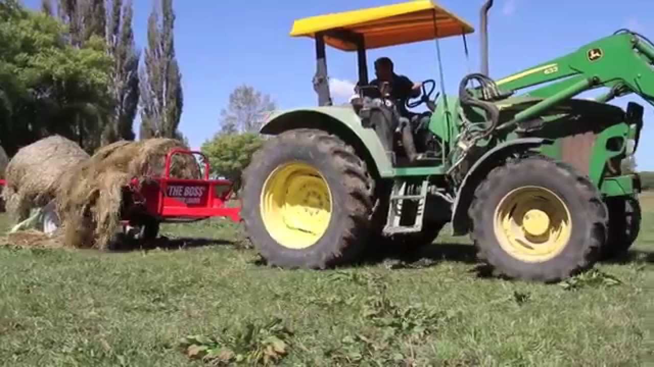 Boss Trailed Two Bale Feeder - Feeder Leader - YouTube