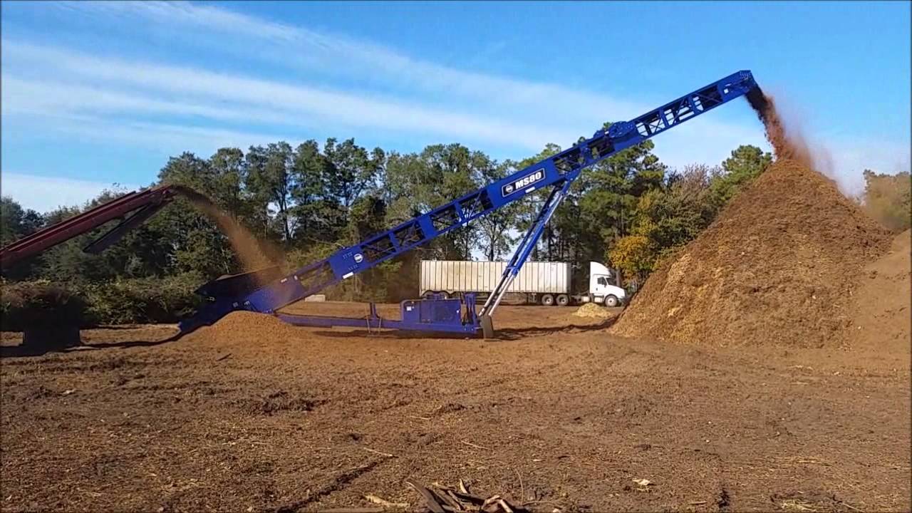 Edge MS80 Radial Stacker on Mulch from grinder - YouTube