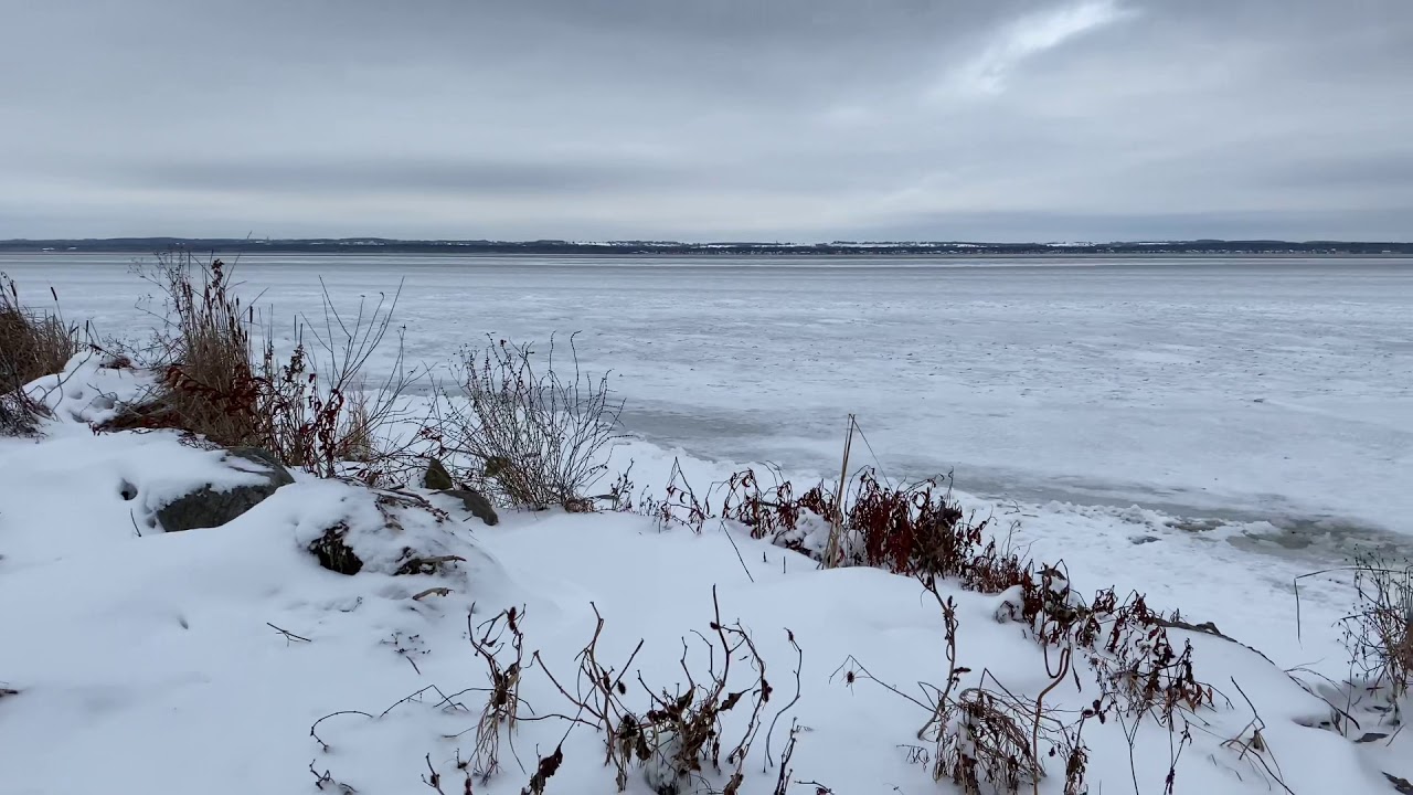 Ice report Dec 27, 2020, Keswick, Lake Simcoe - YouTube