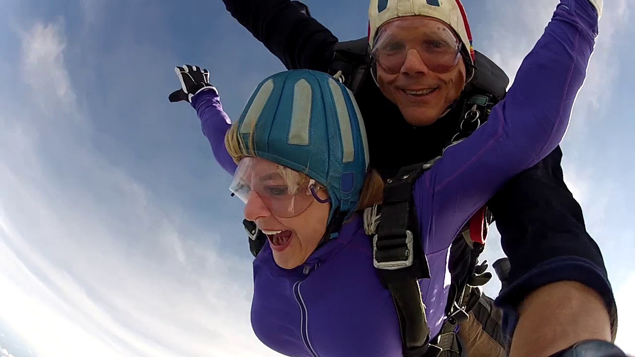 Blue Sky Divers: Skydive - Shirley Barbee - YouTube