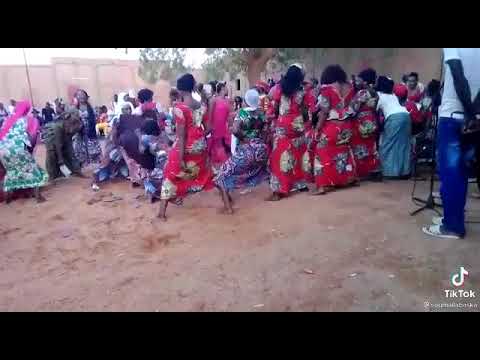 rawar manyan duwawu matan hausawa izzarso aduniya labarina(2)