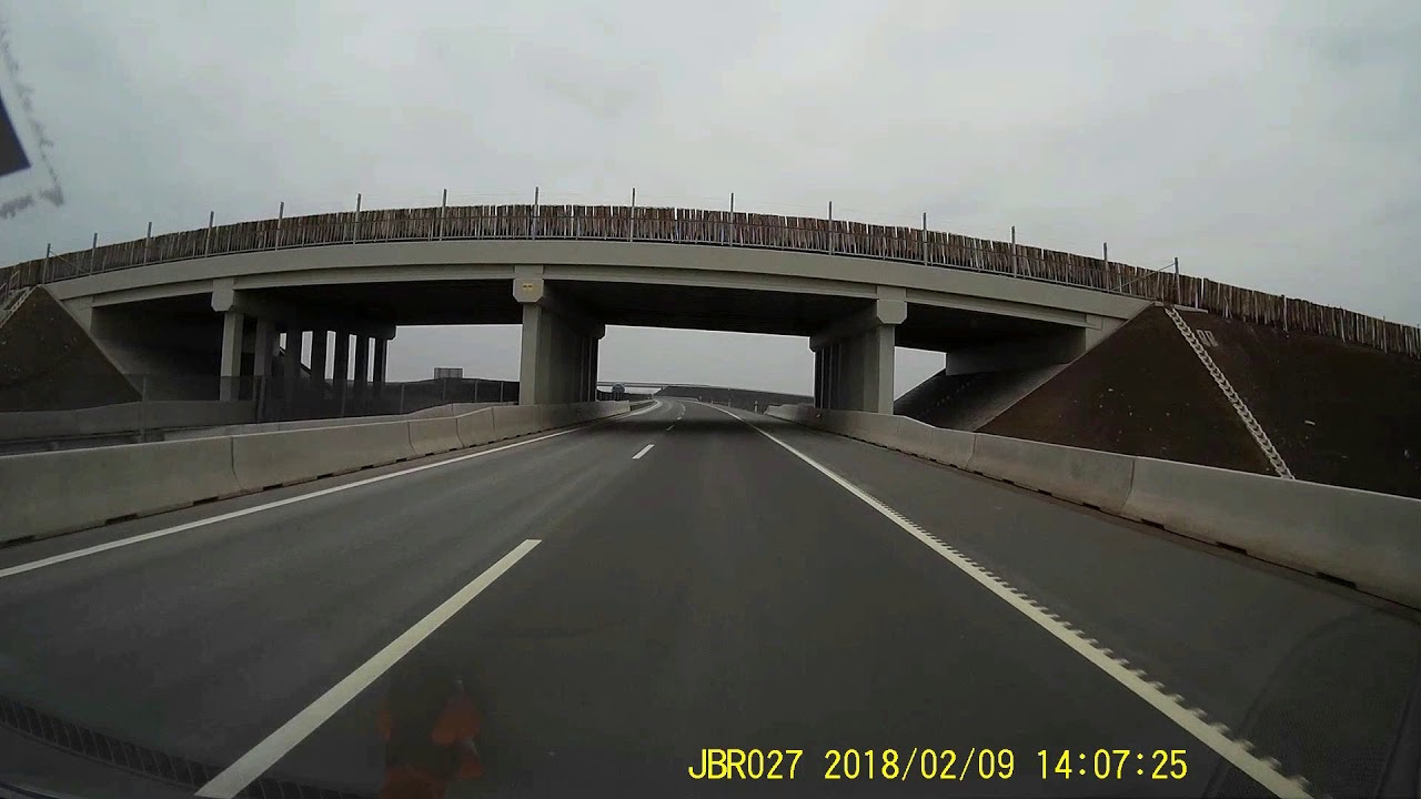 M4-M35 autópálya a 47-es és a 33-as főutak között - YouTube