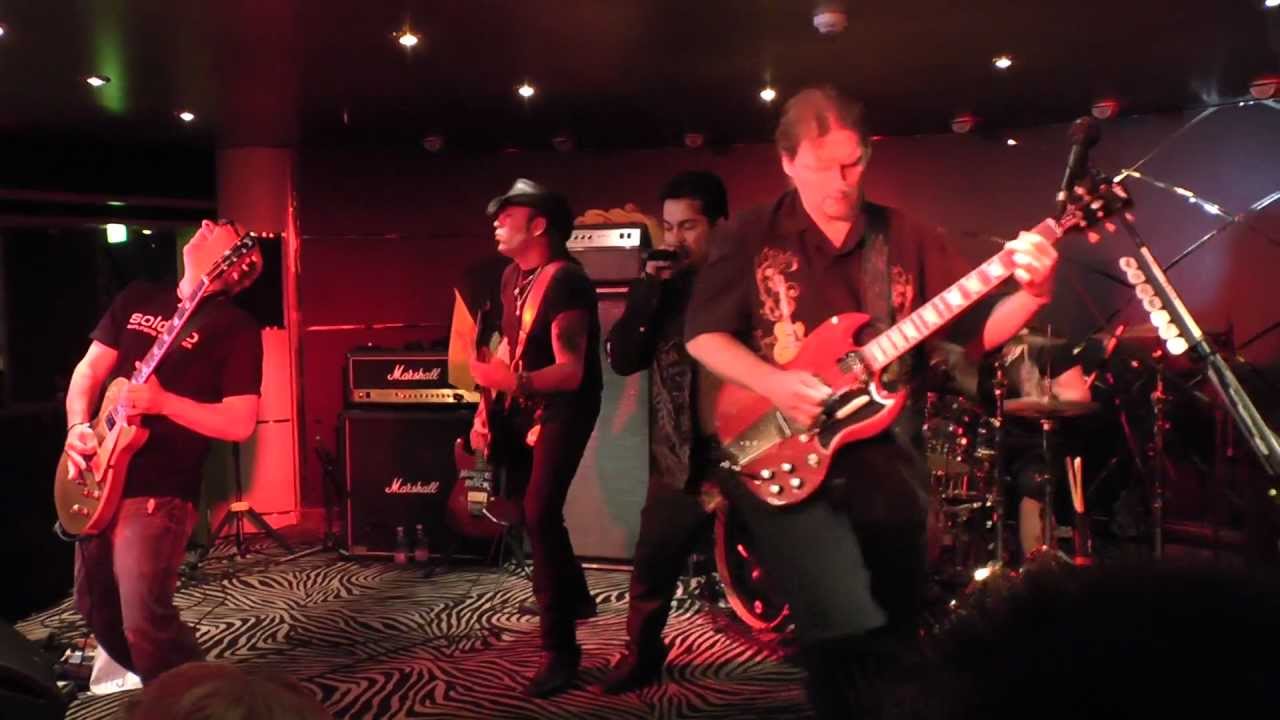 Frank Hannon Band - Six String Soldiers - Title track- LIVE - Monsters ...