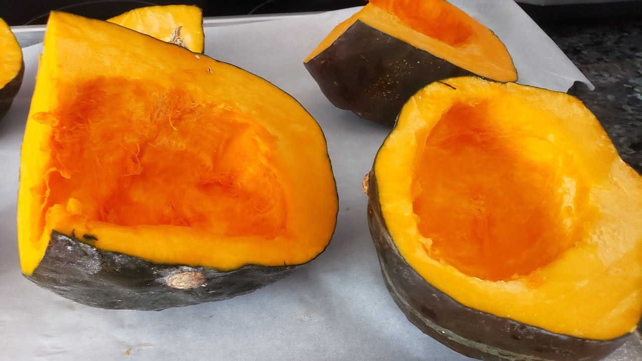 ROASTING HOME GROWN BUTTER CUP SQUASH - YouTube