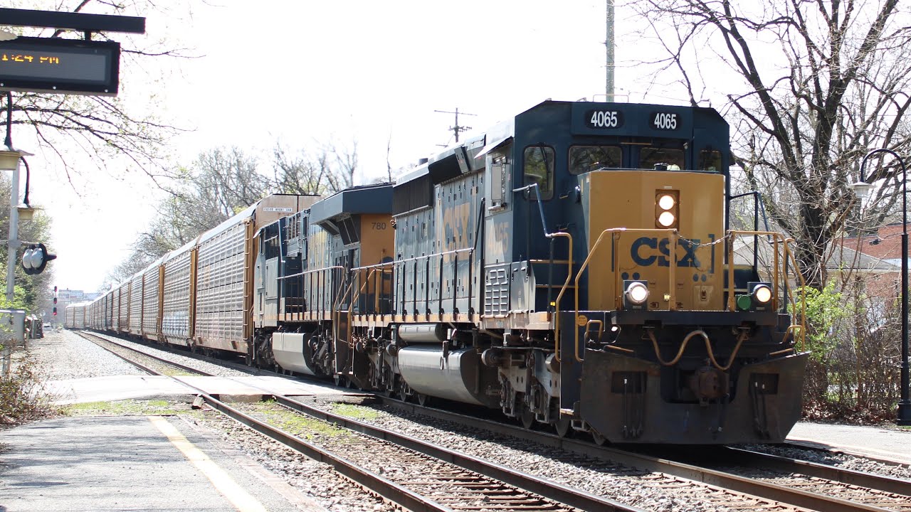 CSX M214-03 with a SD40-3 leading - YouTube