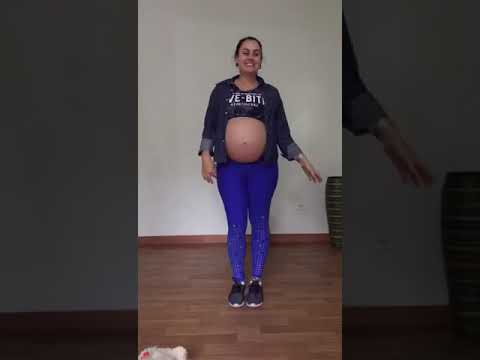 Grávida dançando Bum Bum Tam Tam!!