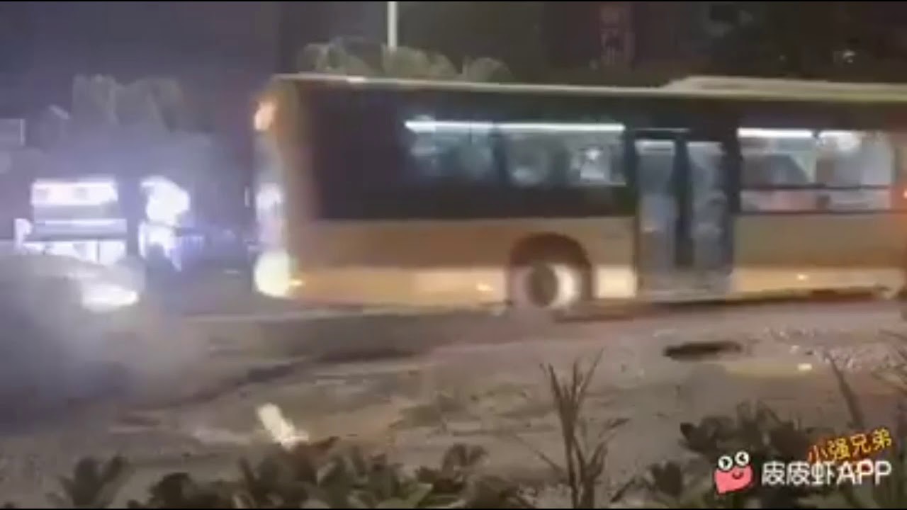 China's breathtaking highway#World famous China#Chinese road - YouTube