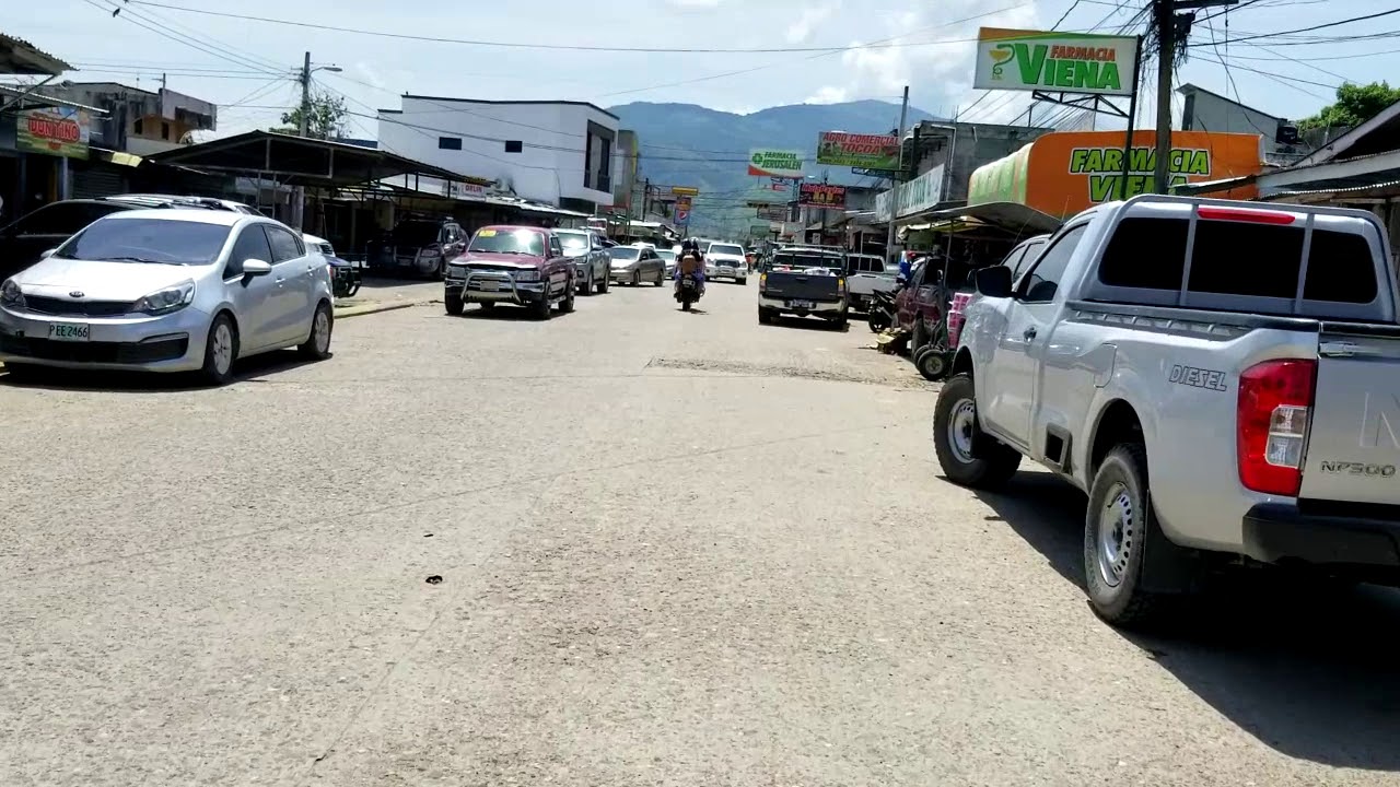 RECORRIDO POR LA CALLES DE TOCOA - YouTube