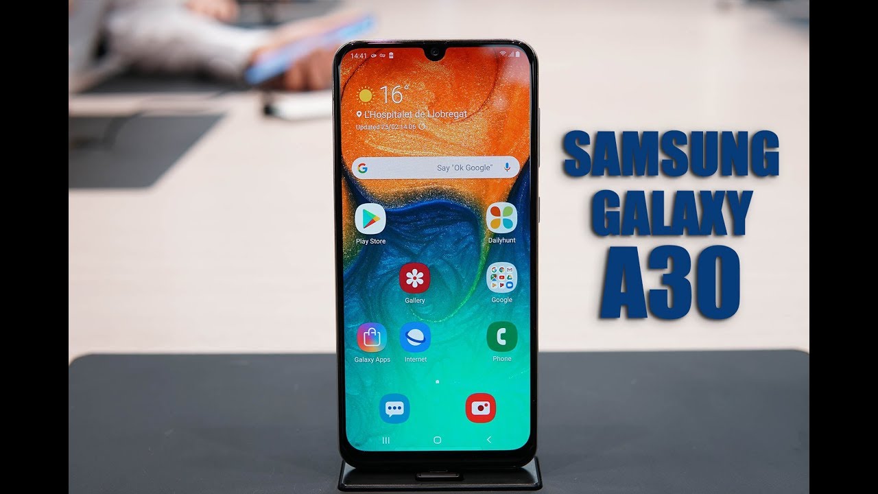 Samsung Galaxy A30 Hands on and First Impressions- Camera and India ...