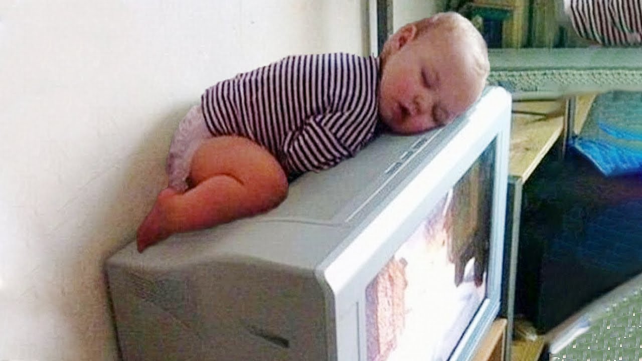 Try Not To Laugh - Baby Sleep Everywhere - Funny Baby Videos - YouTube