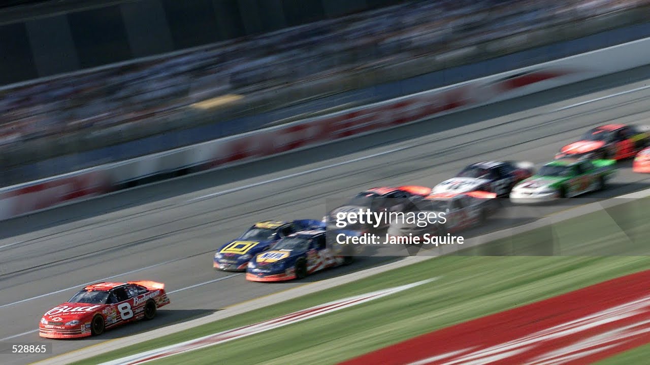 2001 EA Sports 500 - YouTube