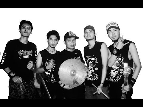 PANTOERA BAND - Antum Kafir - YouTube