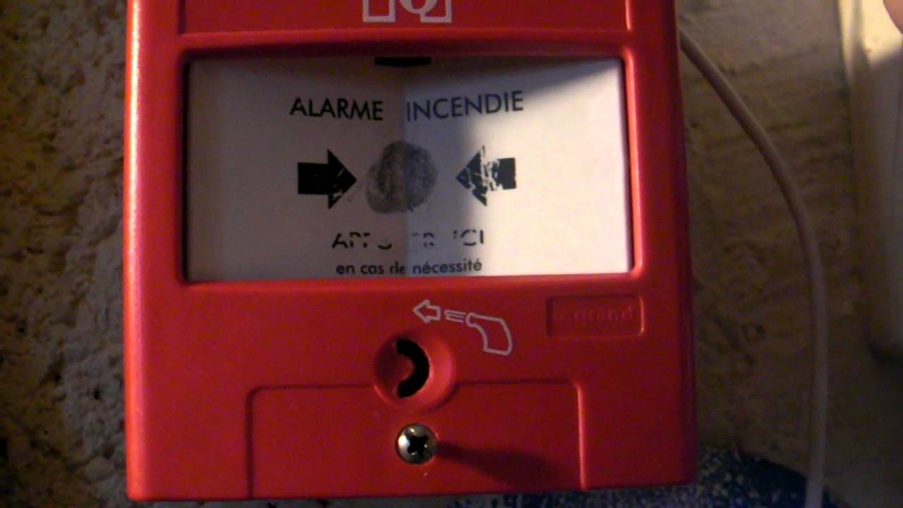 déclenchement et réarmement du déclencheur manuel - YouTube